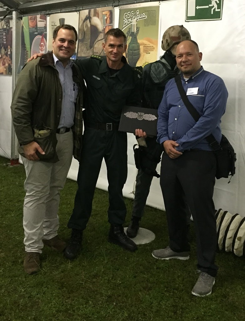 STRATEGIE & TECHNIK: In eigener Sache: Neues Buch GSG 9 - die ...