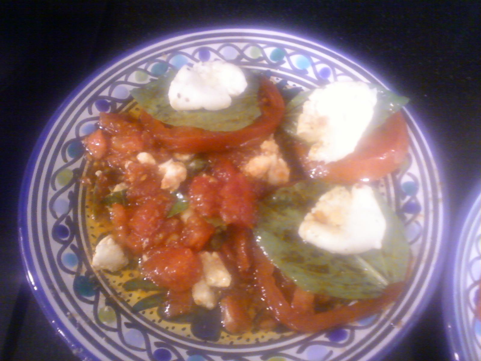 FOOD//Fashion//Fun: Tomato Basil Mozarella Capese. 2 ways. With a twist!