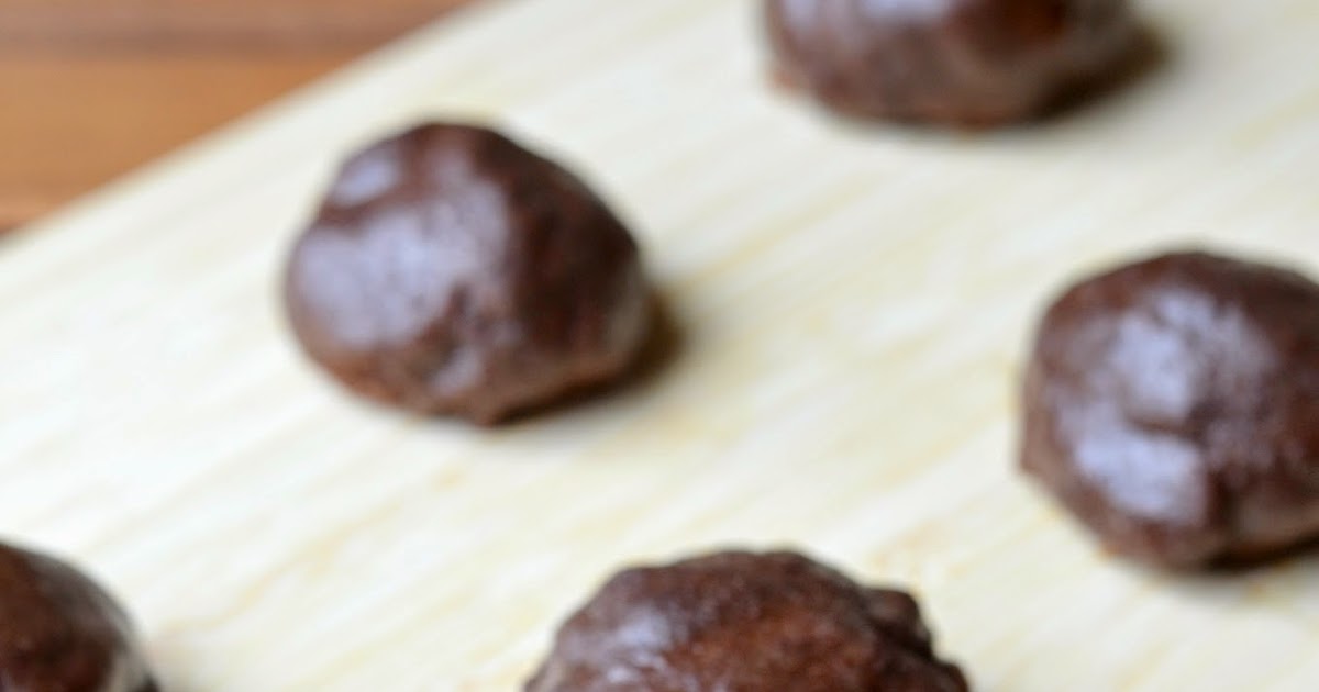 The Savvy Kitchen: Soft and Chewy Chocolate Drops