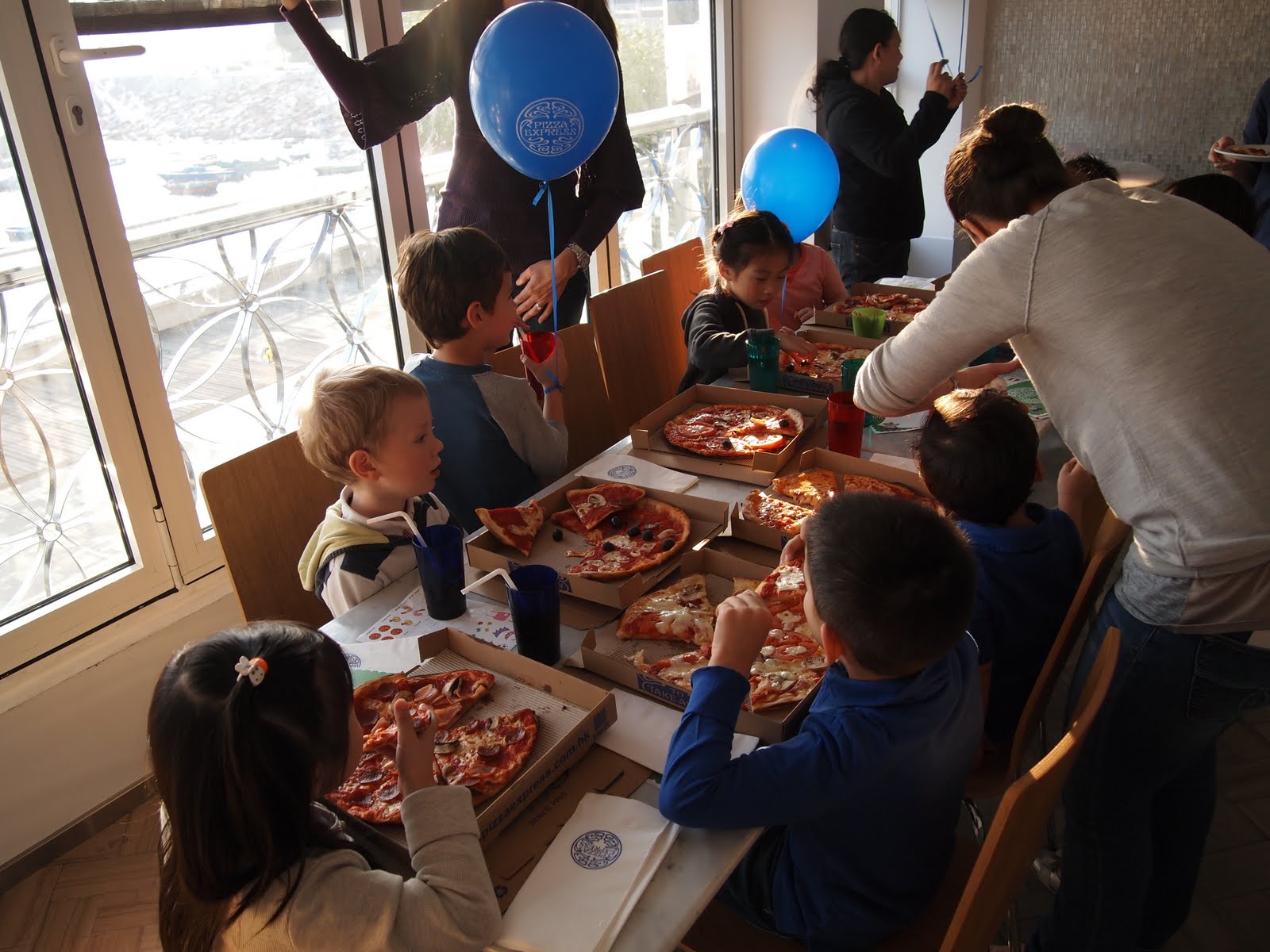 Baby Eva's Life Journal: Pizza Express Pizza Making Party