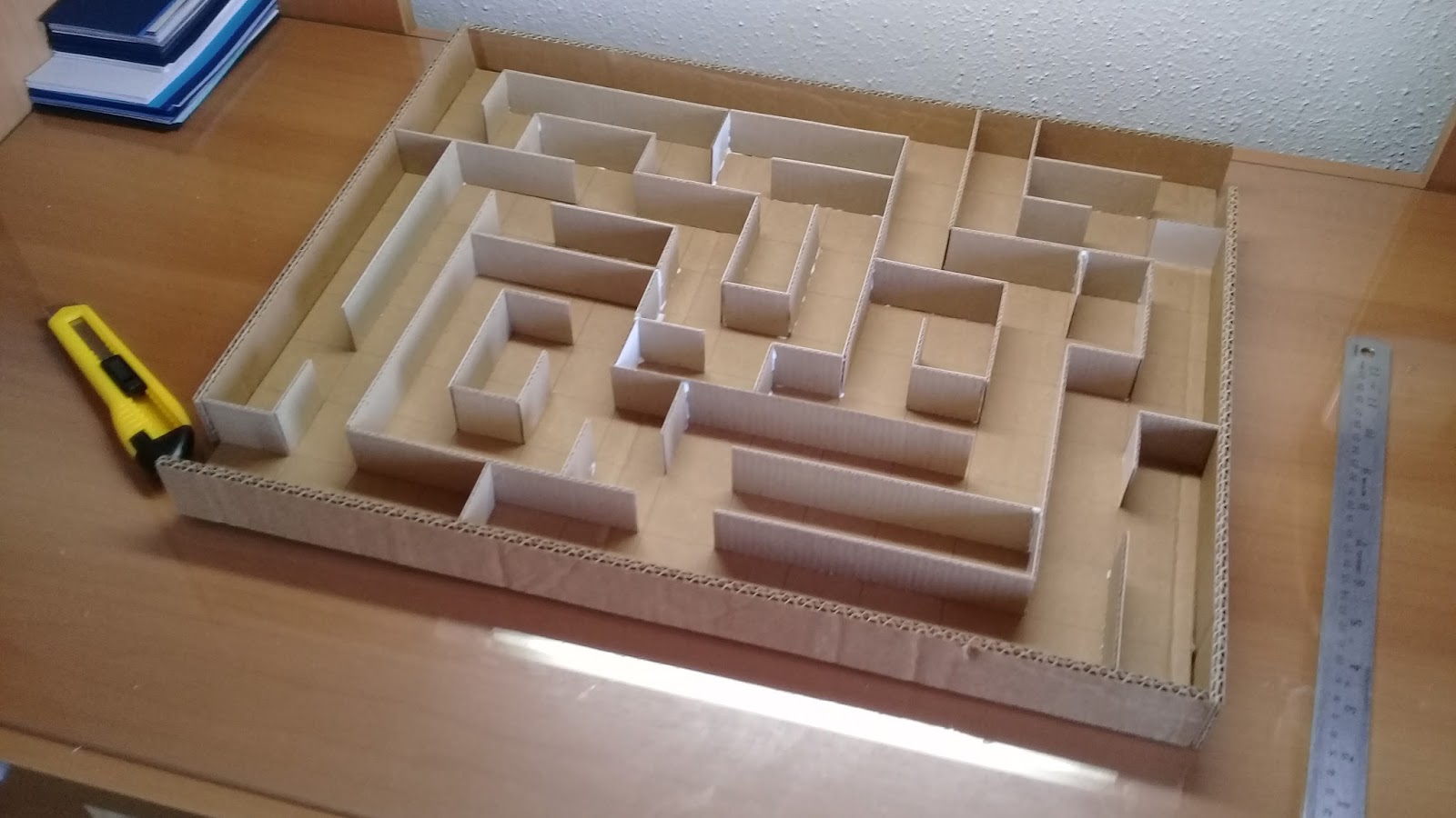 Clube do Tabuleiro de Campinas: Labirintos feitos de papelão