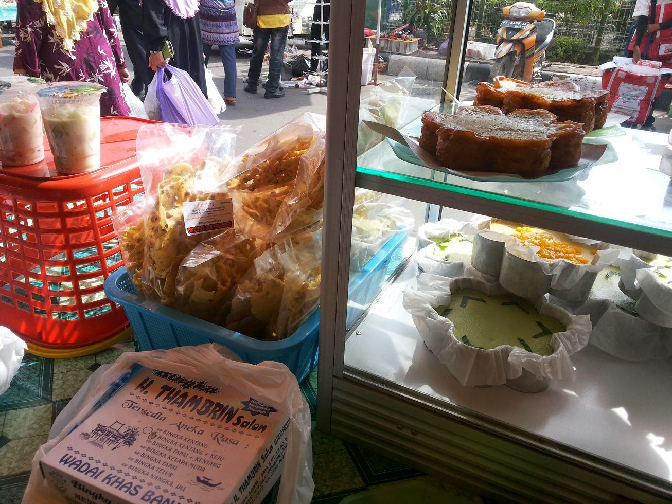 Kue khas Banjarmasin : Bingka Telur olahan Ibu Hj.Uning