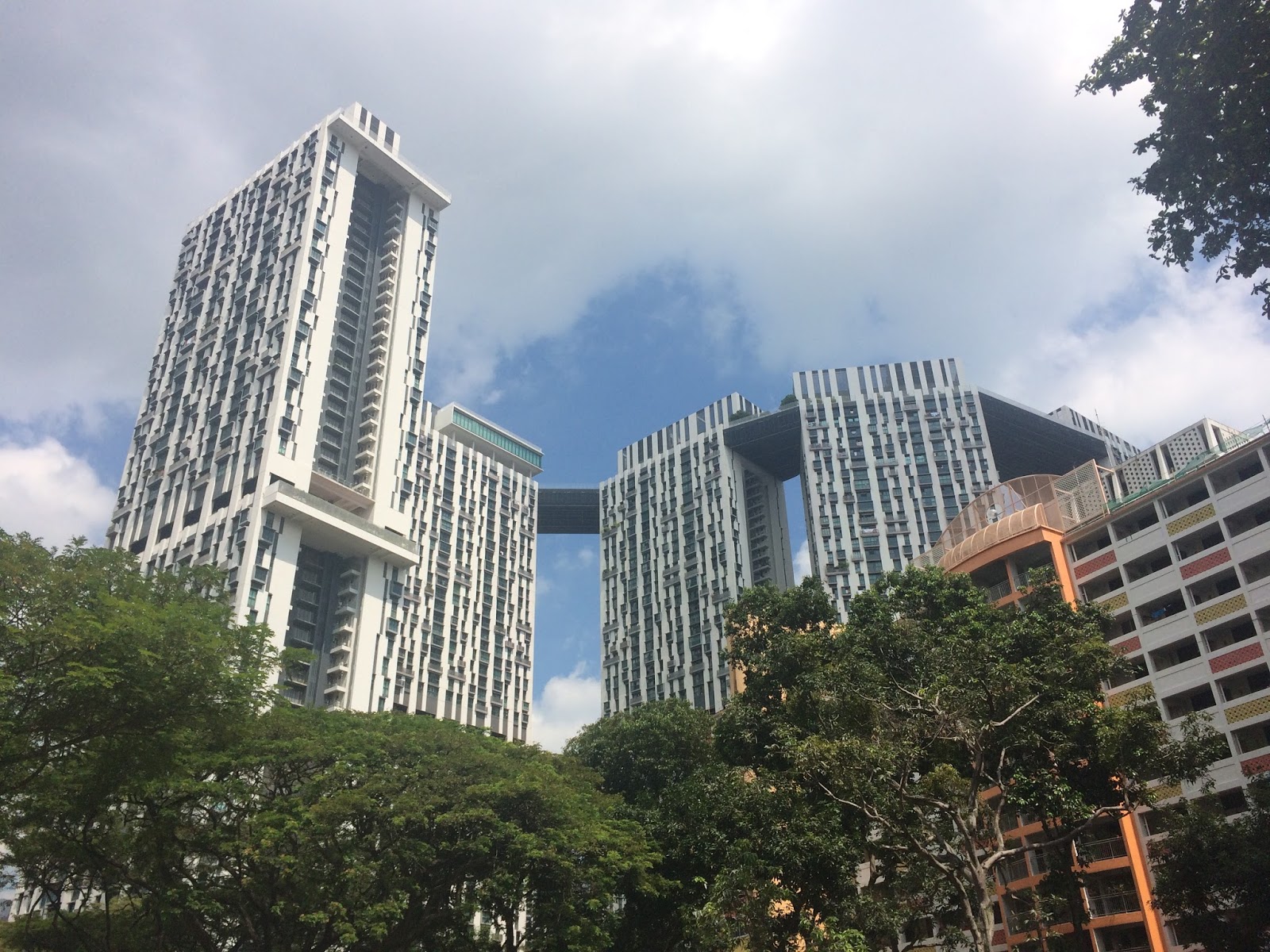 Street Art and Shophouses of the Everton Road Area