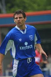 Clarke Chroniclers Footballers: 318 Chris Beech