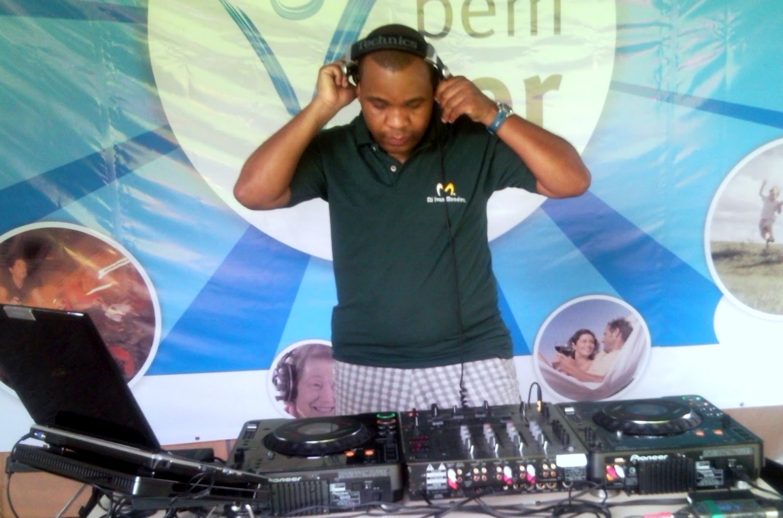 Como Contratar um DJ Profissional