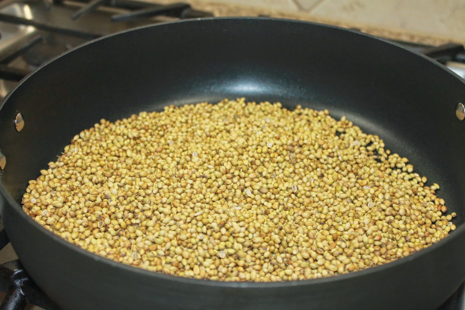 VineelaSiva: Spicy Dhaniya Powder(Good with rice)?Dhaniya Podi