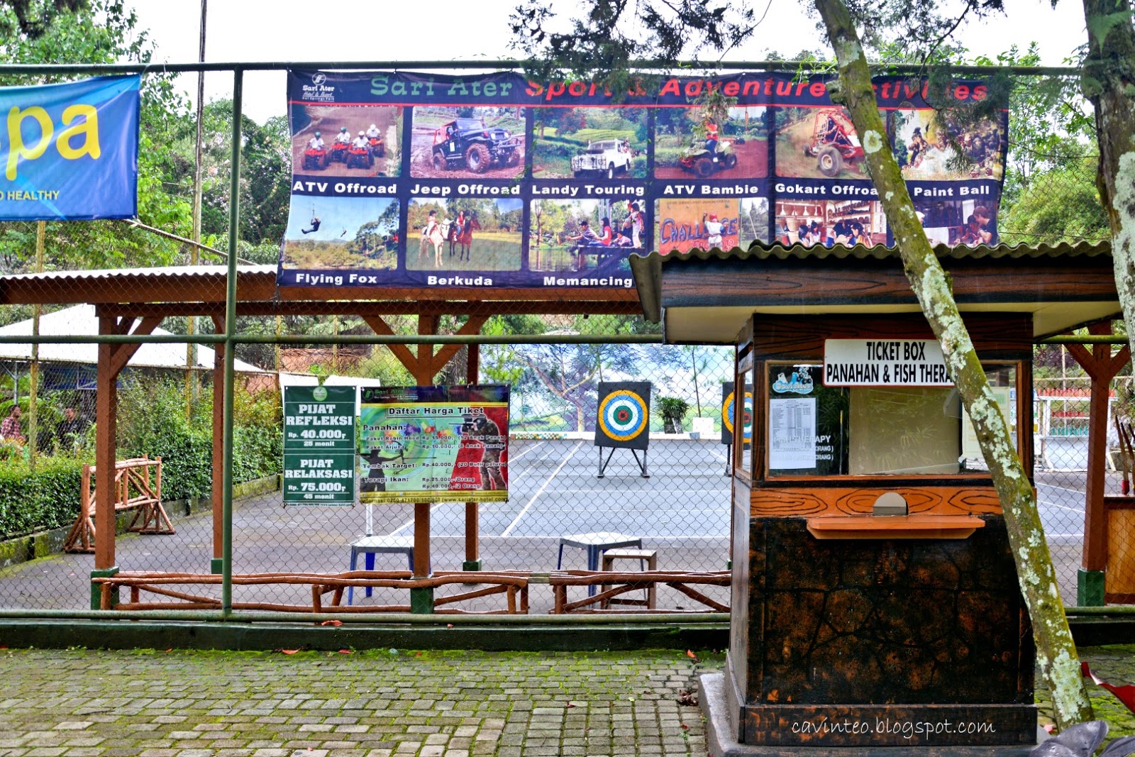 Entree Kibbles: Sari Ater Hot Spring Park aka Ciater Hot Spring ...