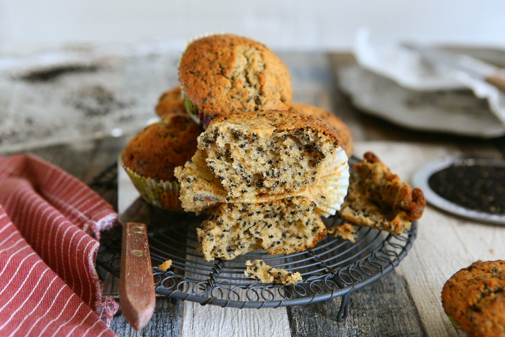 Black Sesame Spelt Muffins