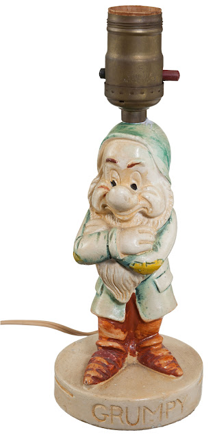 Filmic Light - Snow White Archive: 1938 La Mode Doc, Grumpy, and Dopey ...