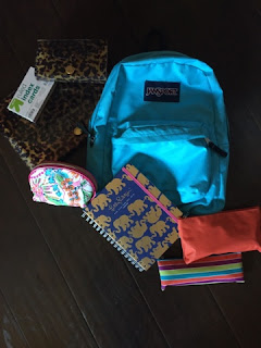 The California Belle: How To: Organize Your Backpack for College/What's ...