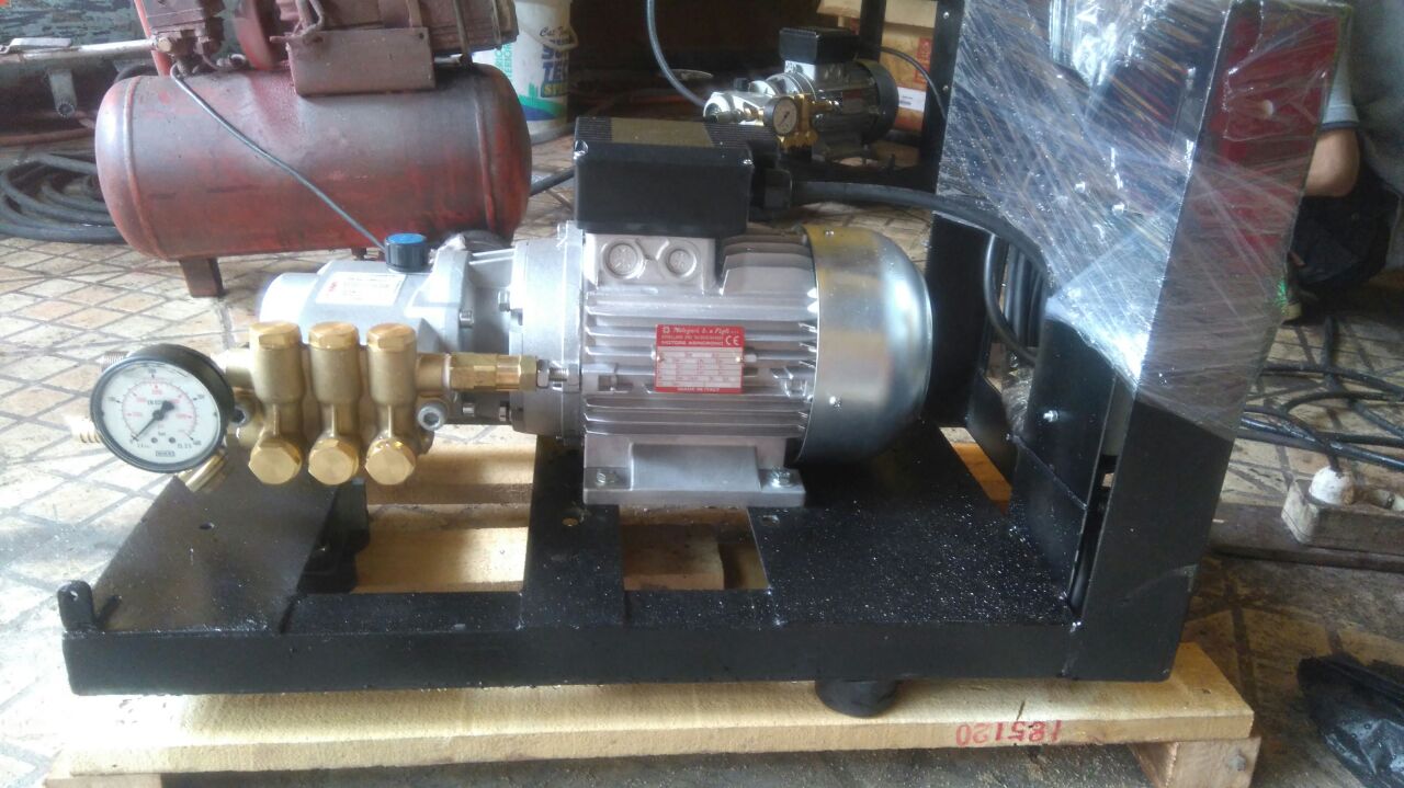 Pompa Hydrotest 100 Bar - Alat Test Tekanan