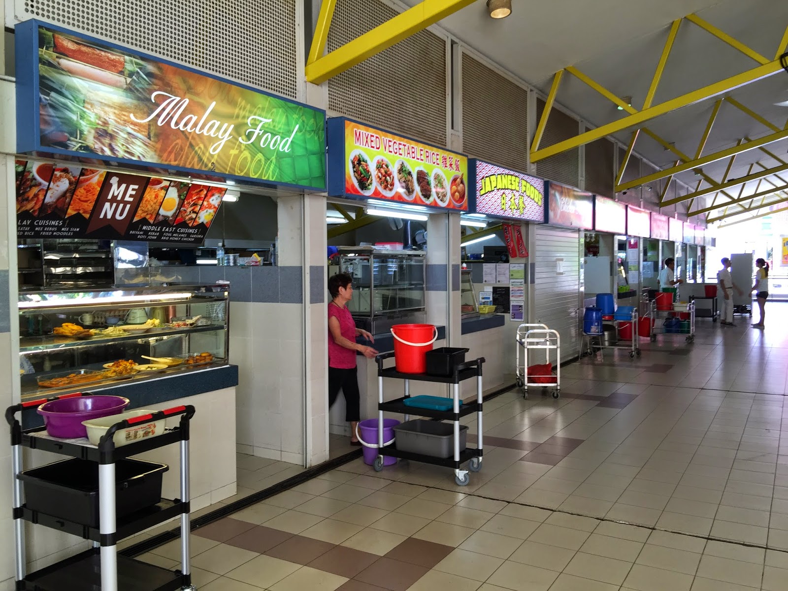 Peanut Adventures: TOP 5 TREATS IN VICTORIA JUNIOR COLLEGE