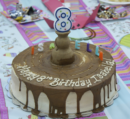 Pots & Dishes: Pottery Wheel Inspired Birthday Cake
