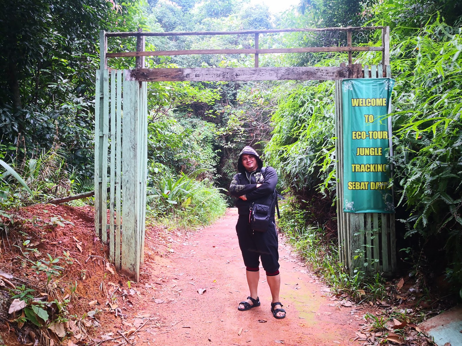 AZLAN RUMADI: HUJUNG MINGGU DI ECO-TOUR JUNGLE TRACKING WATERFALL SEBAT ...