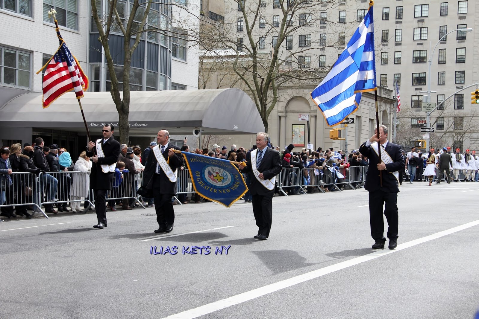 Η ΜΕΓΑΛΕΙΩΔΗΣ ΠΑΡΕΛΑΣΗ ΤΩΝ ΕΛΛΗΝΩΝ ΣΤΗ ΝΕΑ ΥΟΡΚΗ 2013. ΑΠΙΘΑΝΟ ...