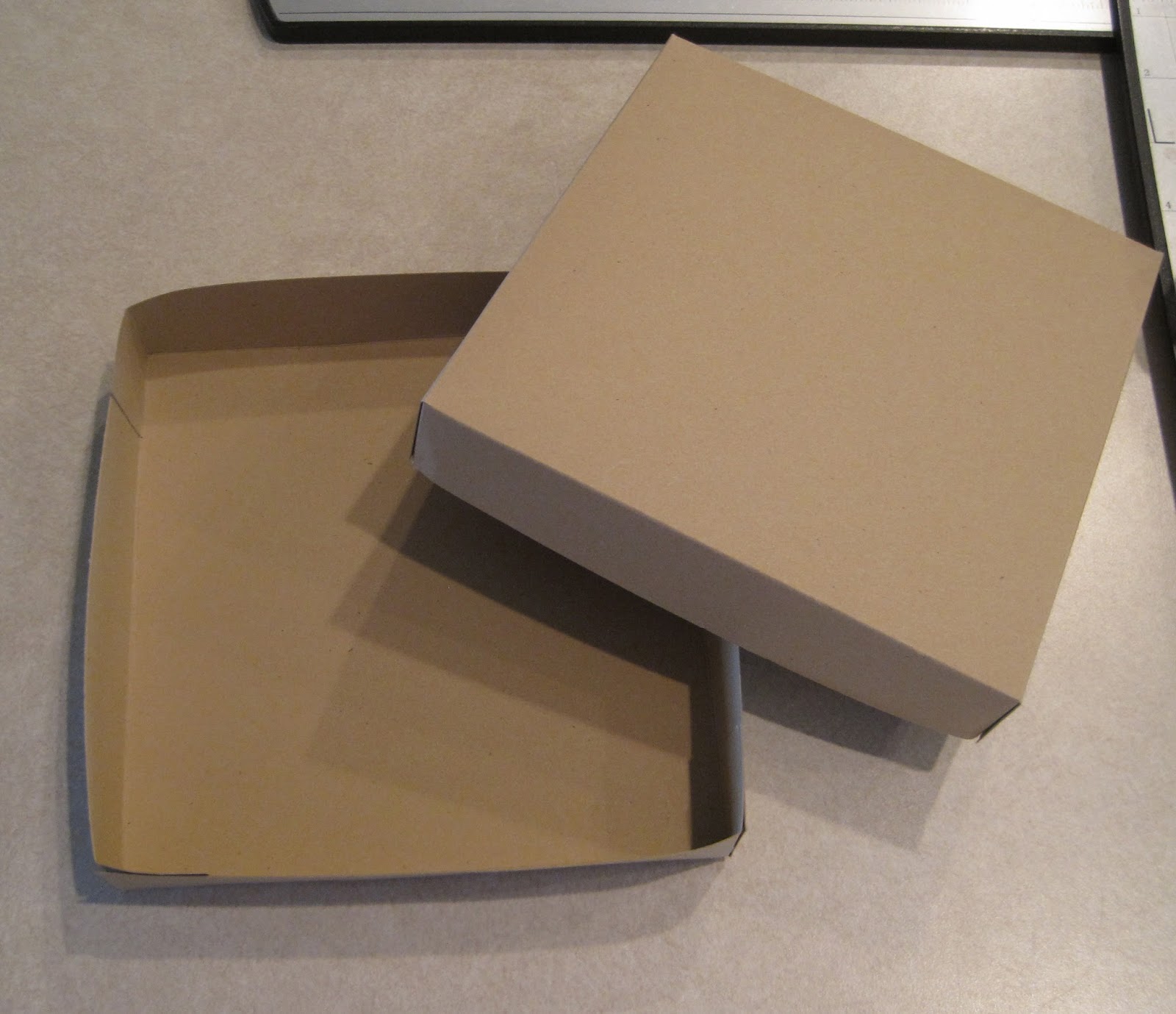 Twinshappy: Square Box One