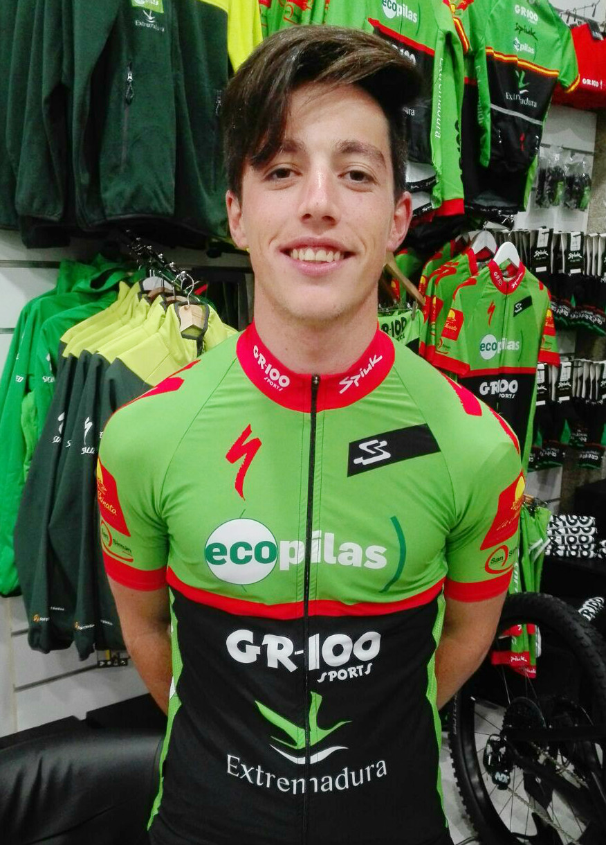 Noticias GR-100 Sport: El joven ciclista extremeño Manuel Cordero ficha ...