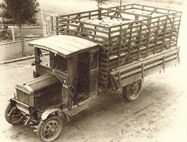 transpress nz: early Thorneycroft sheeptruck