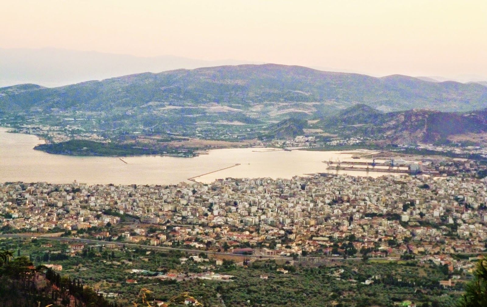 ☮ ΒΟΛΟΣ ΠΗΛΙΟ ΜΑΓΝΗΣΙΑ : ΛΥΜΑΤΑ ΣΤΟΝ ΠΑΓΑΣΗΤΙΚΟ.