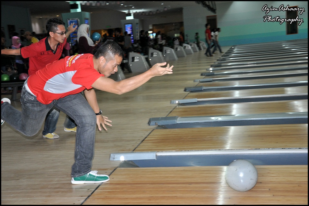 [A].[X].[I].[M].[U].[D]: KISAH BALIK KAMPUNG PART 2 : MAIN BOWLING ...