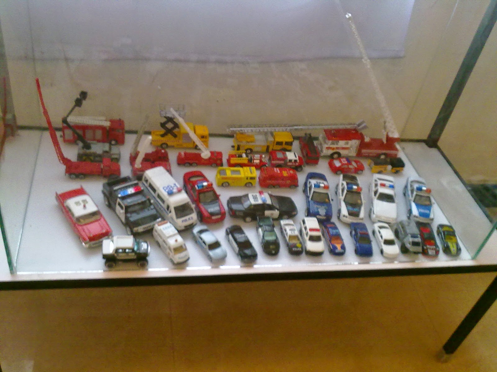 Model Mini Car Museum - A Complete Photo Gallery - 2
