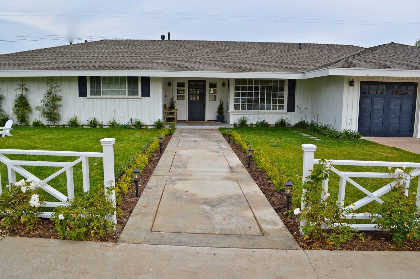 The Cape Cod Ranch Renovation: Front Yard & New Fence