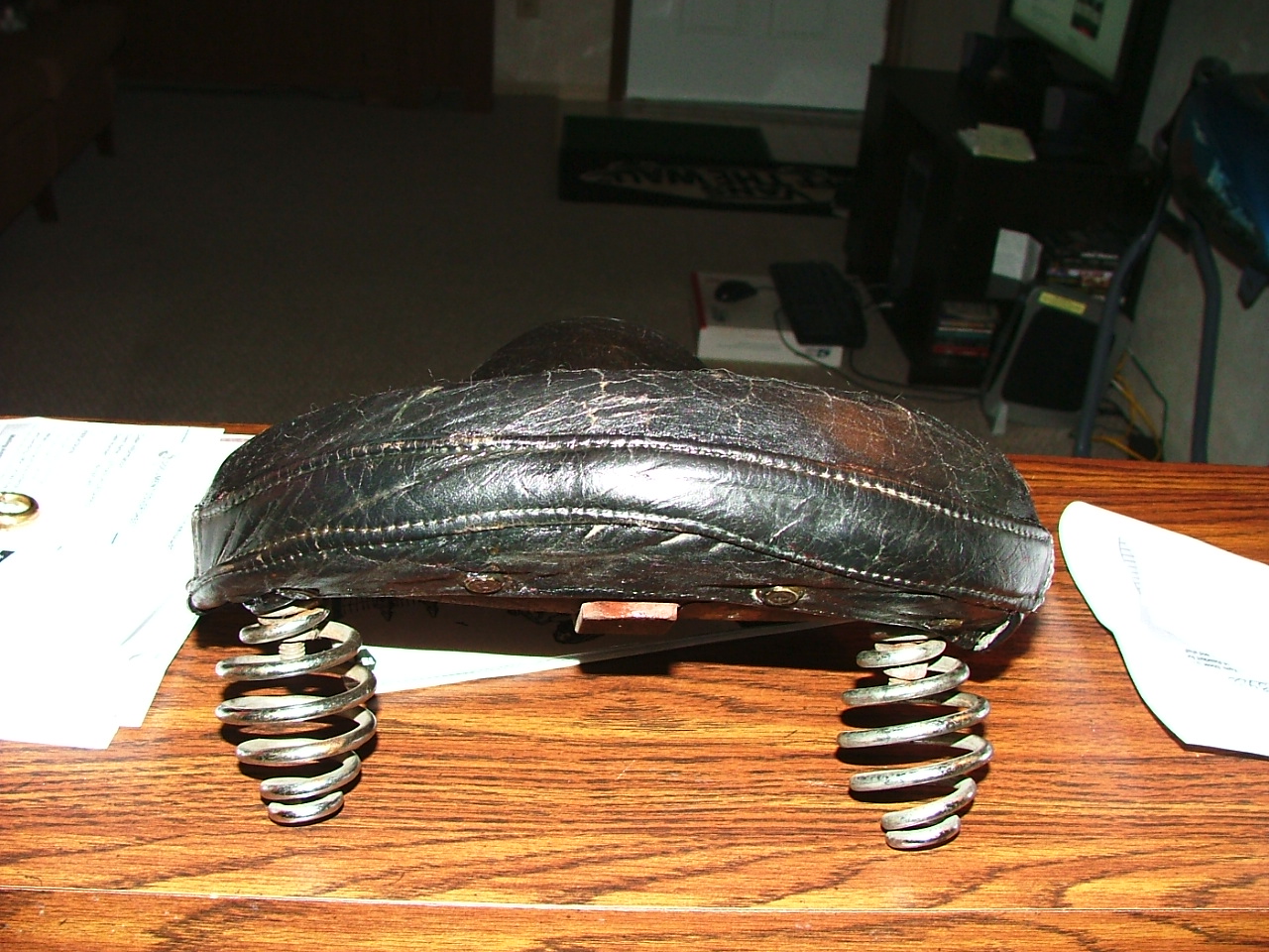 ZEN BASTARDS: FS: Very nice Bates solo seat W/springs