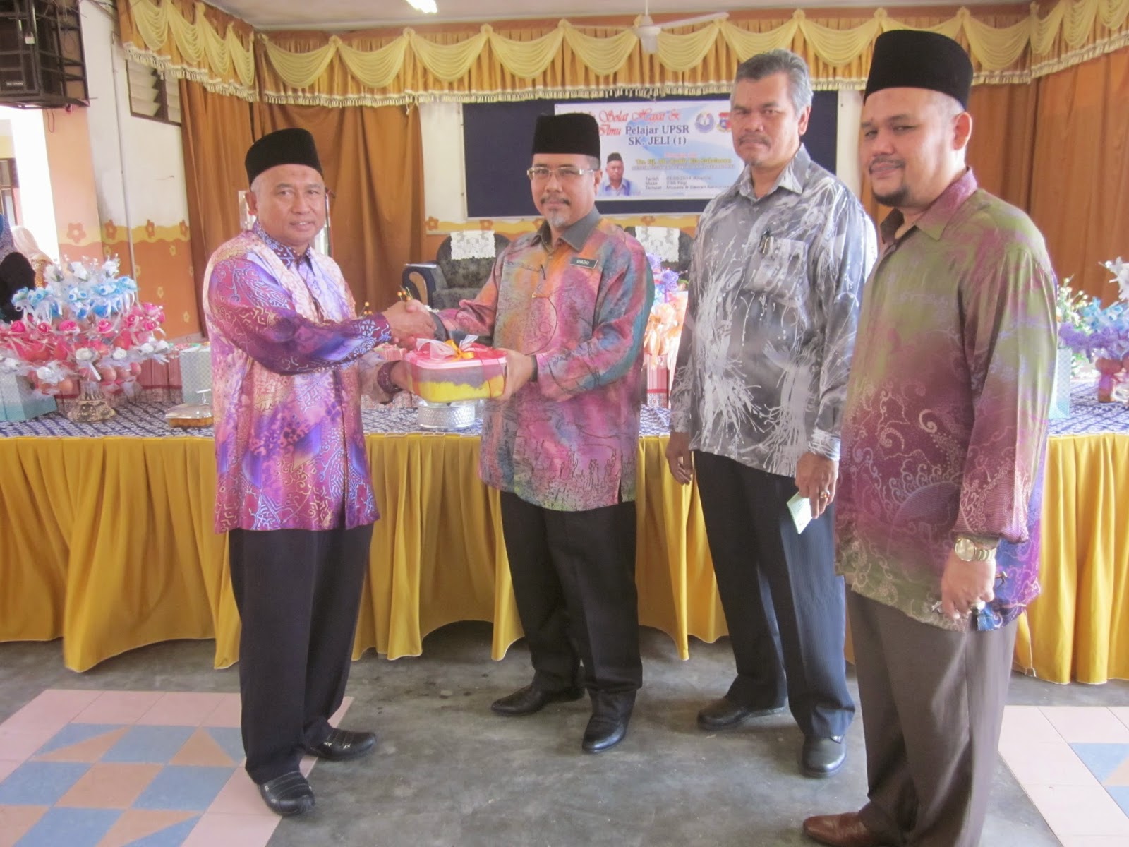 skjeli1ku.blogspot.com: MAJLIS SOLAT HAJAT DAN RESTU ILMU PELAJAR UPSR ...