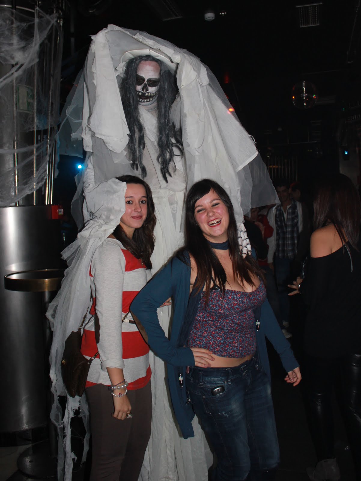 Espectaculos: Halloween Discoteca ECU
