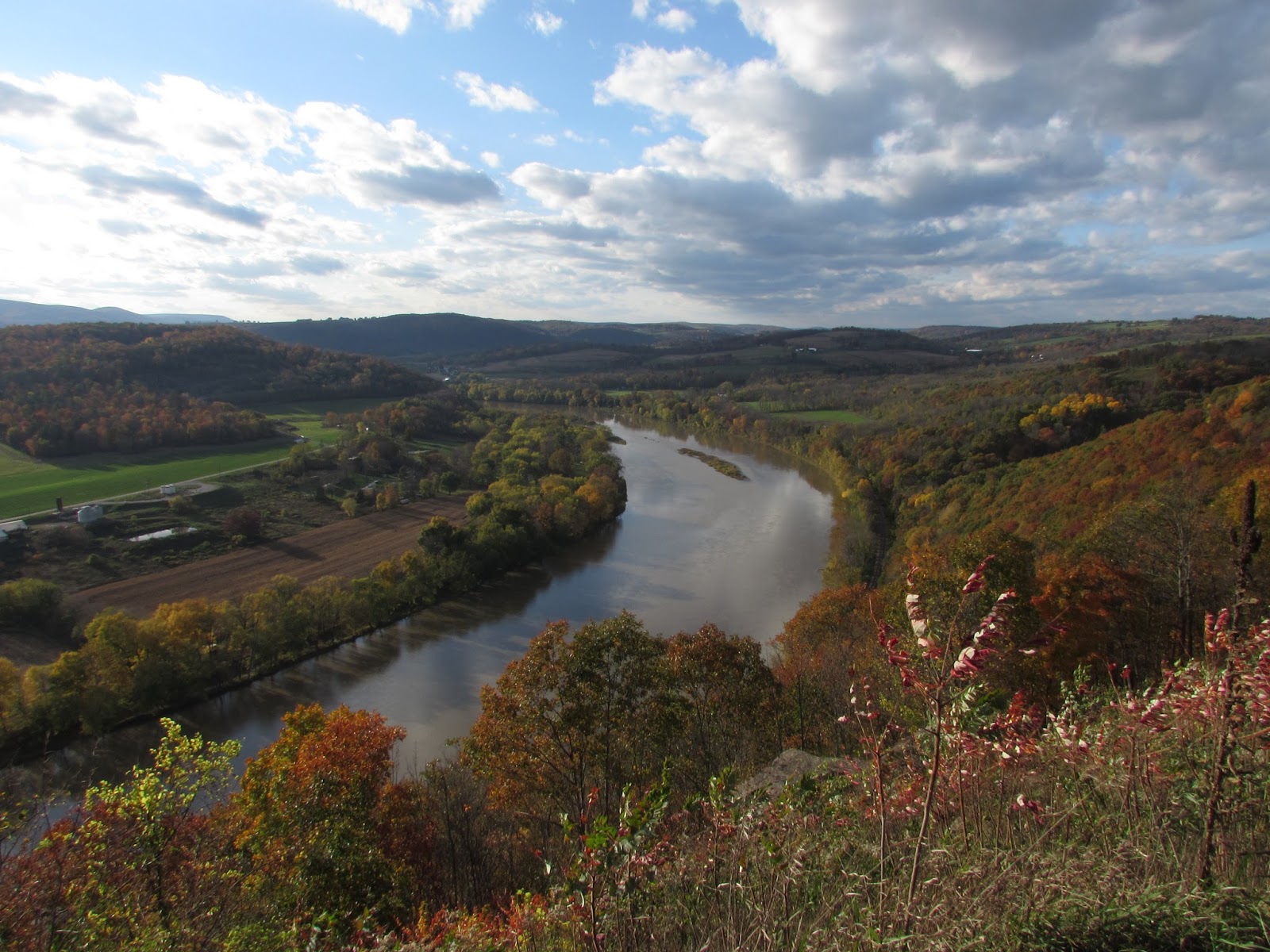 Wyalusing Rocks Overlook: Wyalusing, Susquehanna River, Bradford County ...