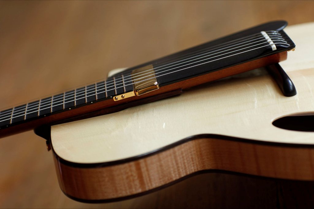 Custom 'n' Boutique Guitars Gallery