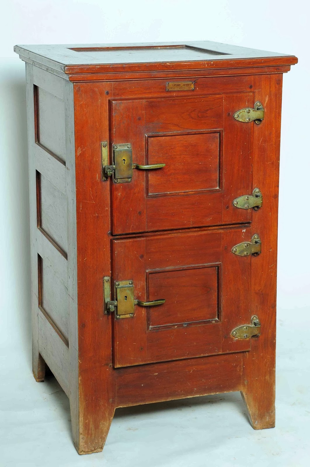 Old Vintage Gallery: Antique Wood Refrigerator "NV Vereenigde Ijs ...