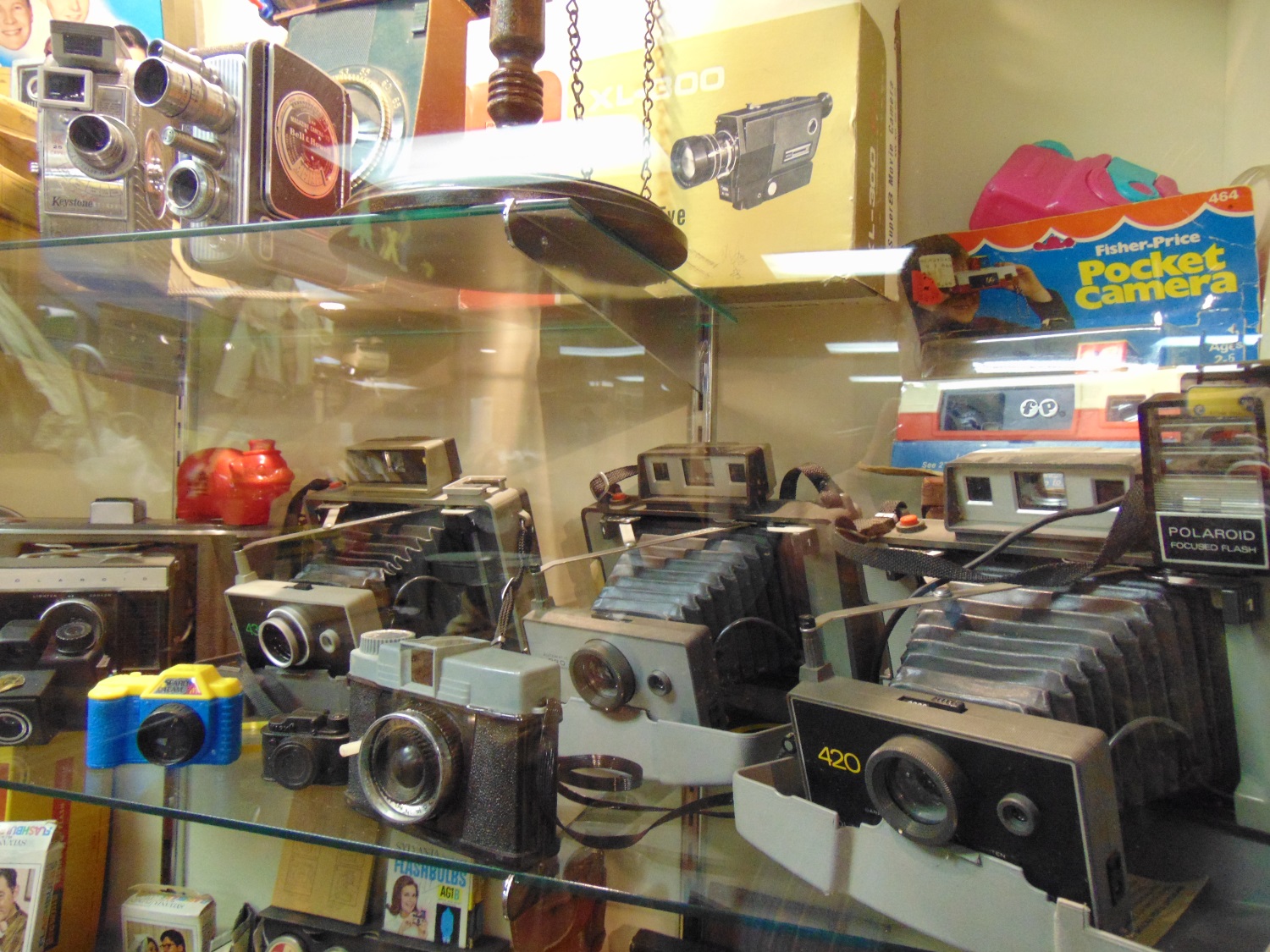 The Barthet Gallery: June 2016