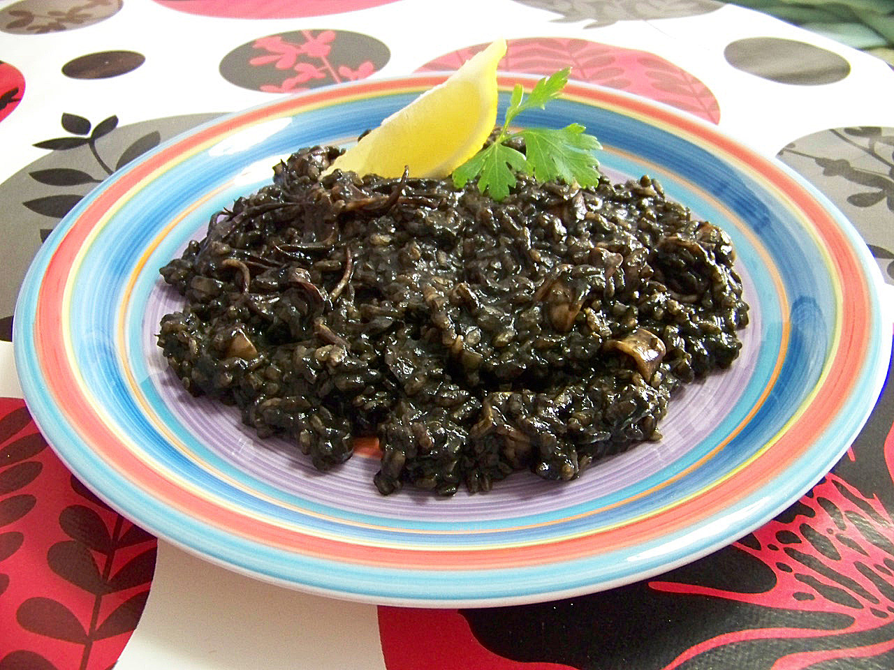 Mi Cocinita de Juguete: Arroz Negro con Calamares