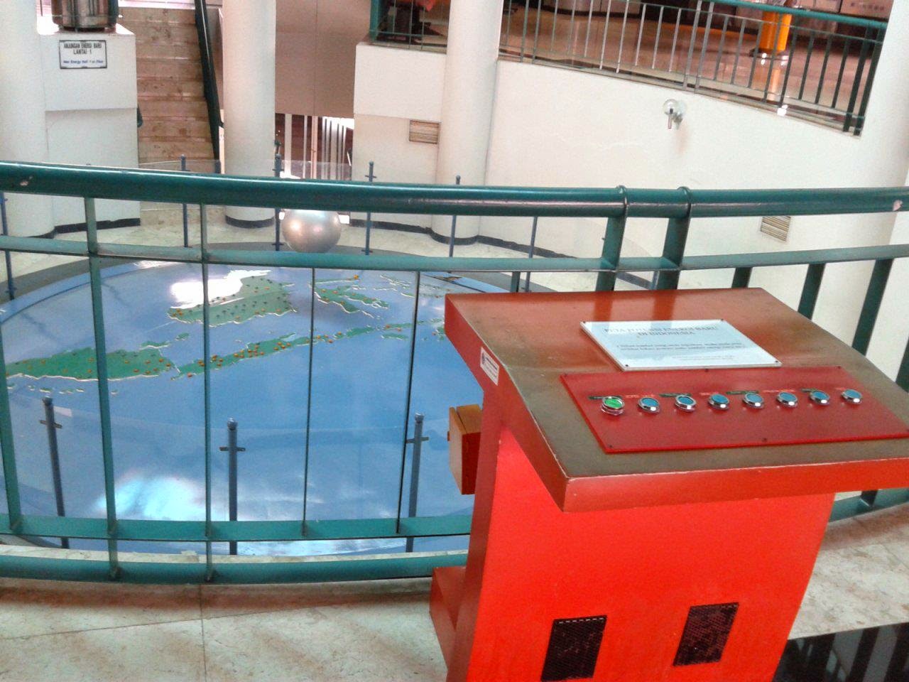 60 Museum Jakarta: Museum Listrik dan Energi Baru (TMII, Jakarta Timur)