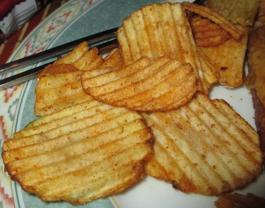 FOODSTUFF FINDS: McCoys – New Jacket Potato Crisps – Chilli Con Carne ...