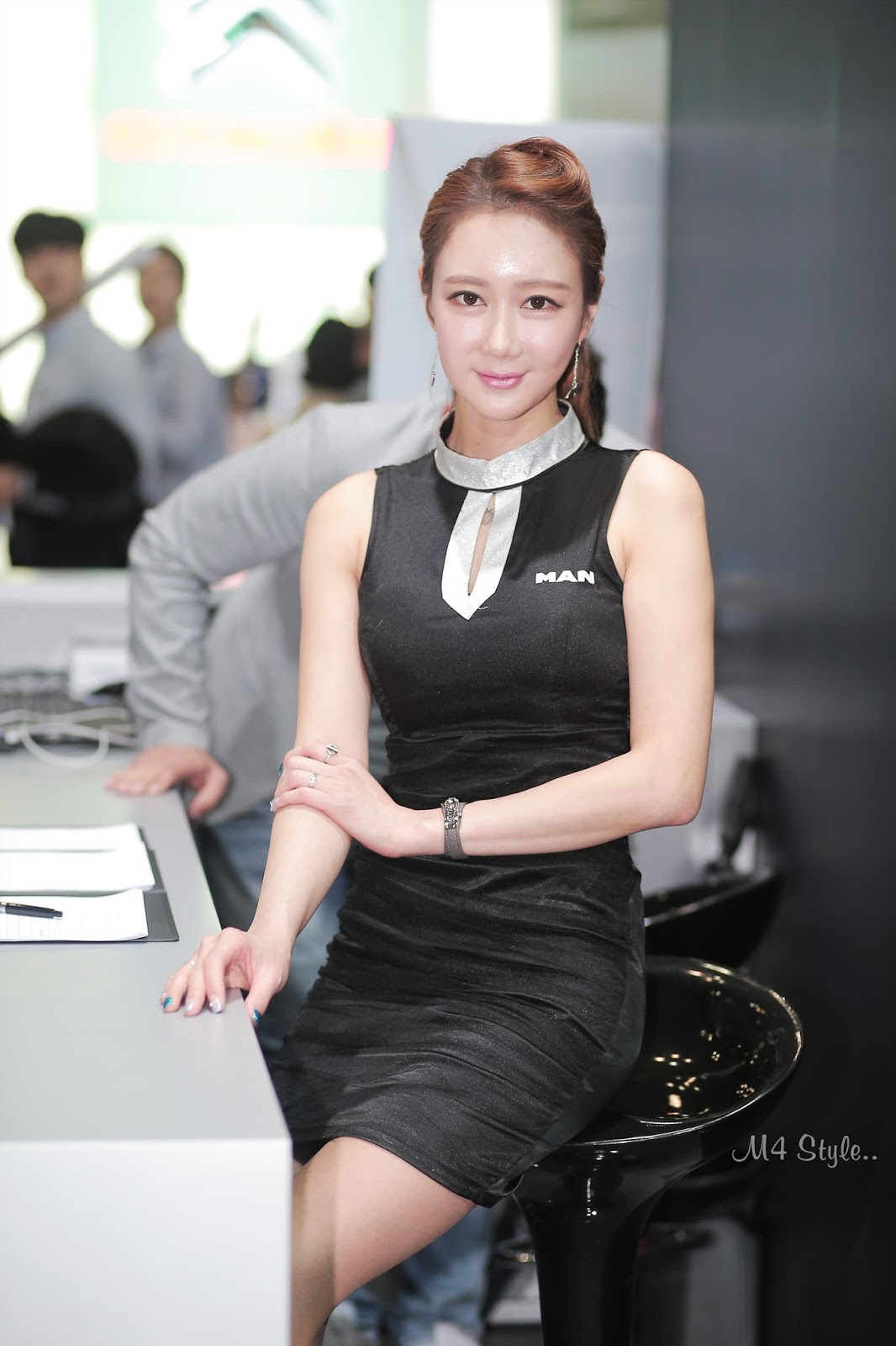 Han Chae Yee - Seoul Motor Show 2017