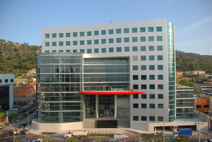 Los edificios mas altos de El Salvador