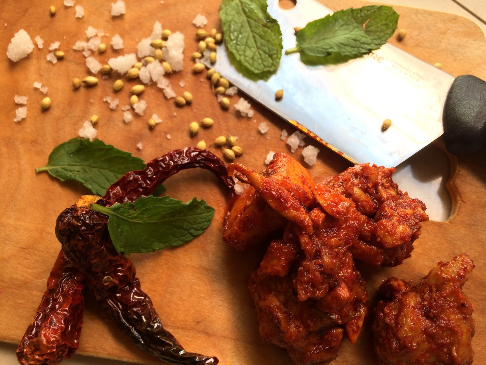 Scarlet Chicken - Karunchivappu Kozhi