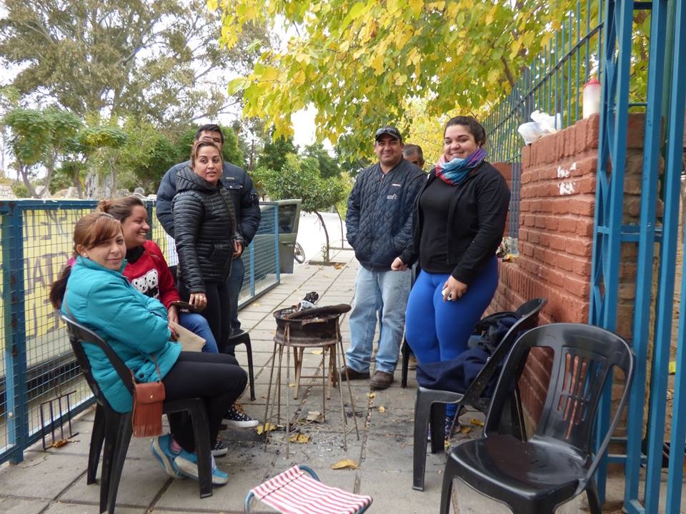 FM PLATINUM 96.5 MHz - ANDALGALA: ANDALGALÁ - TOMA DE LAS ESCUELAS: La ... FM PLATINUM 96.5 MHz - ANDALGALA: ANDALGALÁ - TOMA DE LAS ESCUELAS: La ...
