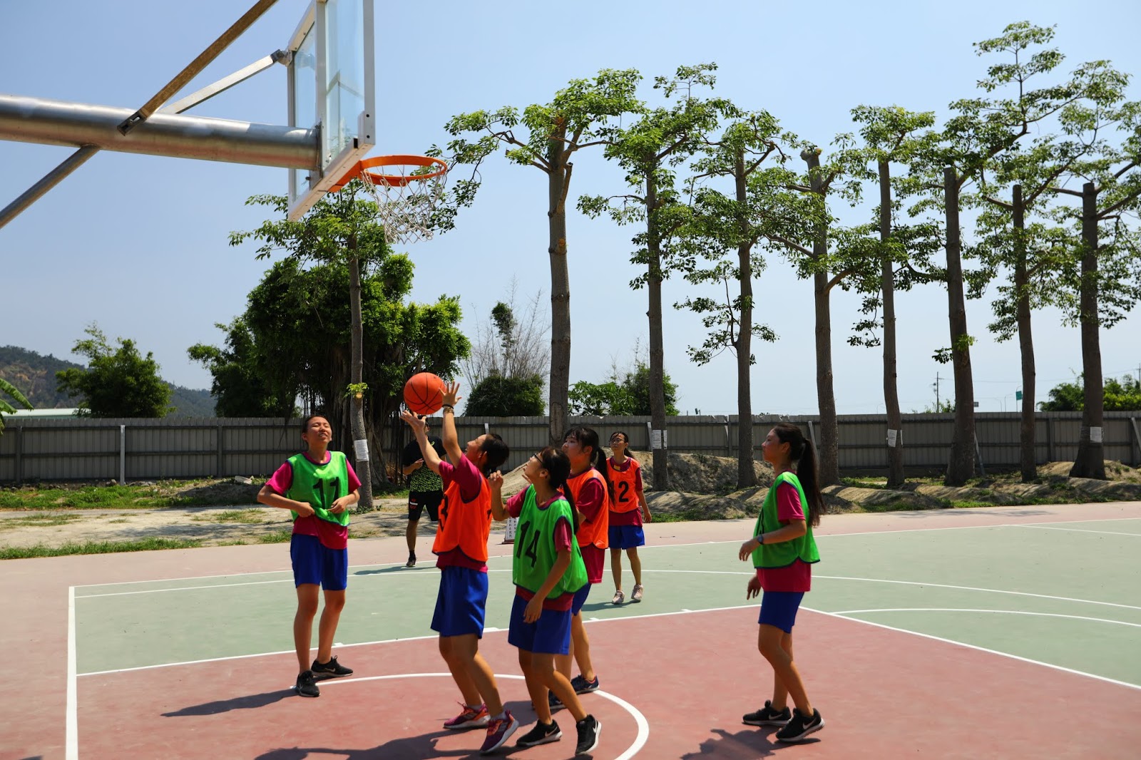 日南站到了！請留下日中回憶。: 106學年度三年級紫錐花班際三對三籃球賽成績公告