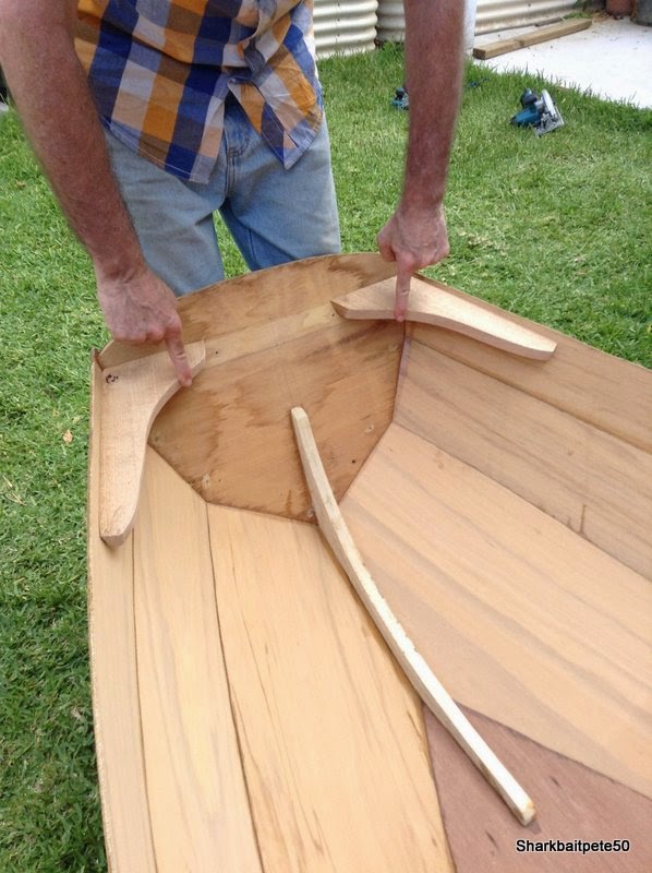 Woodwork and Joel White's Nutshell Pram: Knees, knuckles and bums...