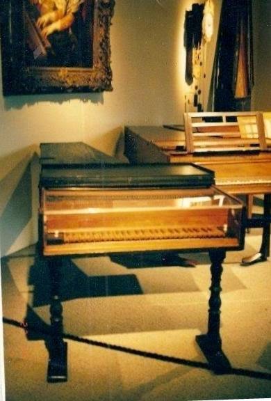 Piano Technicæ: Oldest extant piano Bartolomeo Cristofori