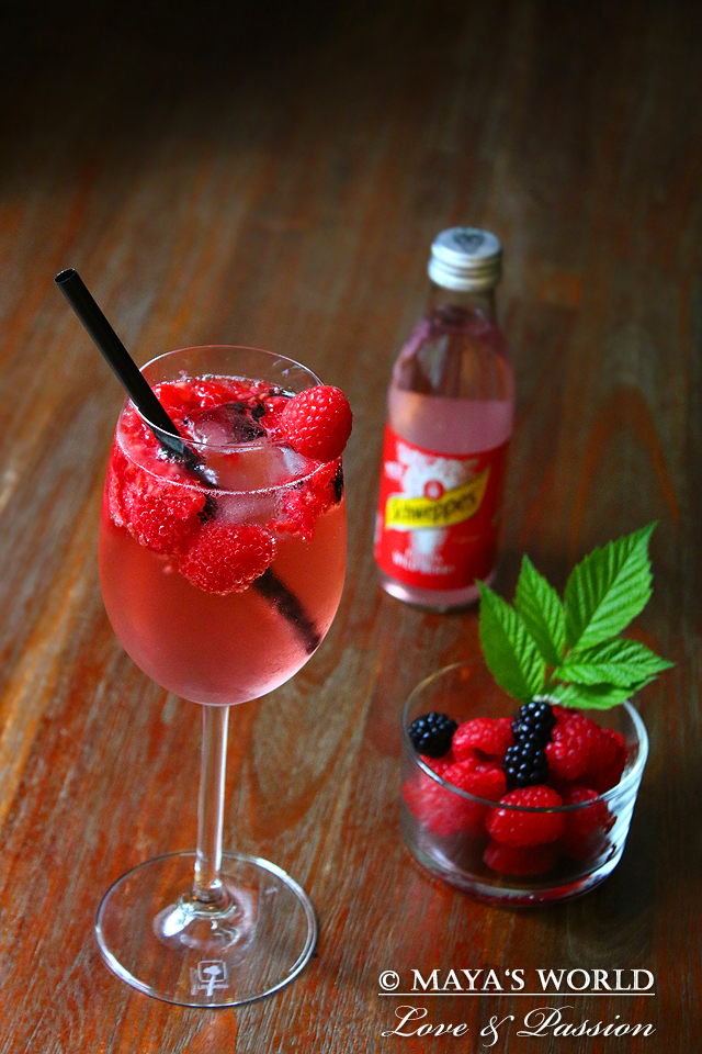 Maya's World: Lillet Wild Berry Cocktail