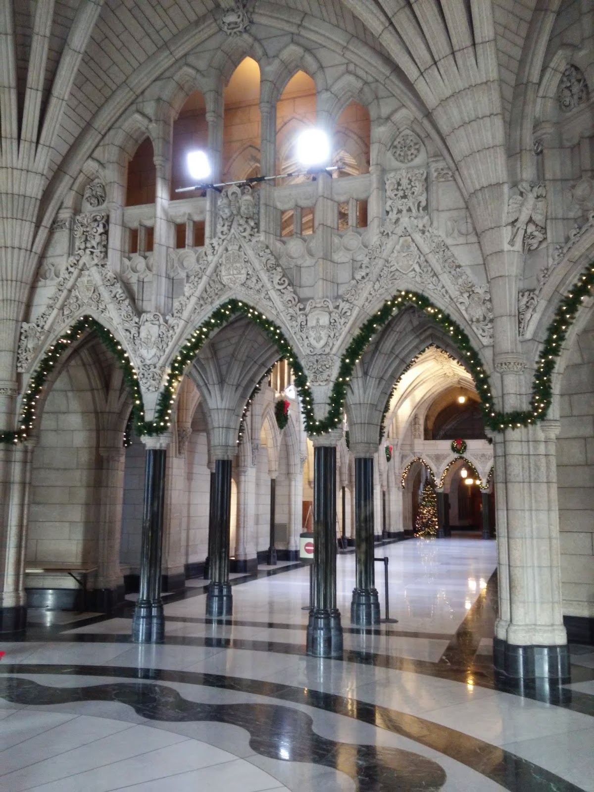Ottawa Daily Photo: A Look Inside Confederation Hall