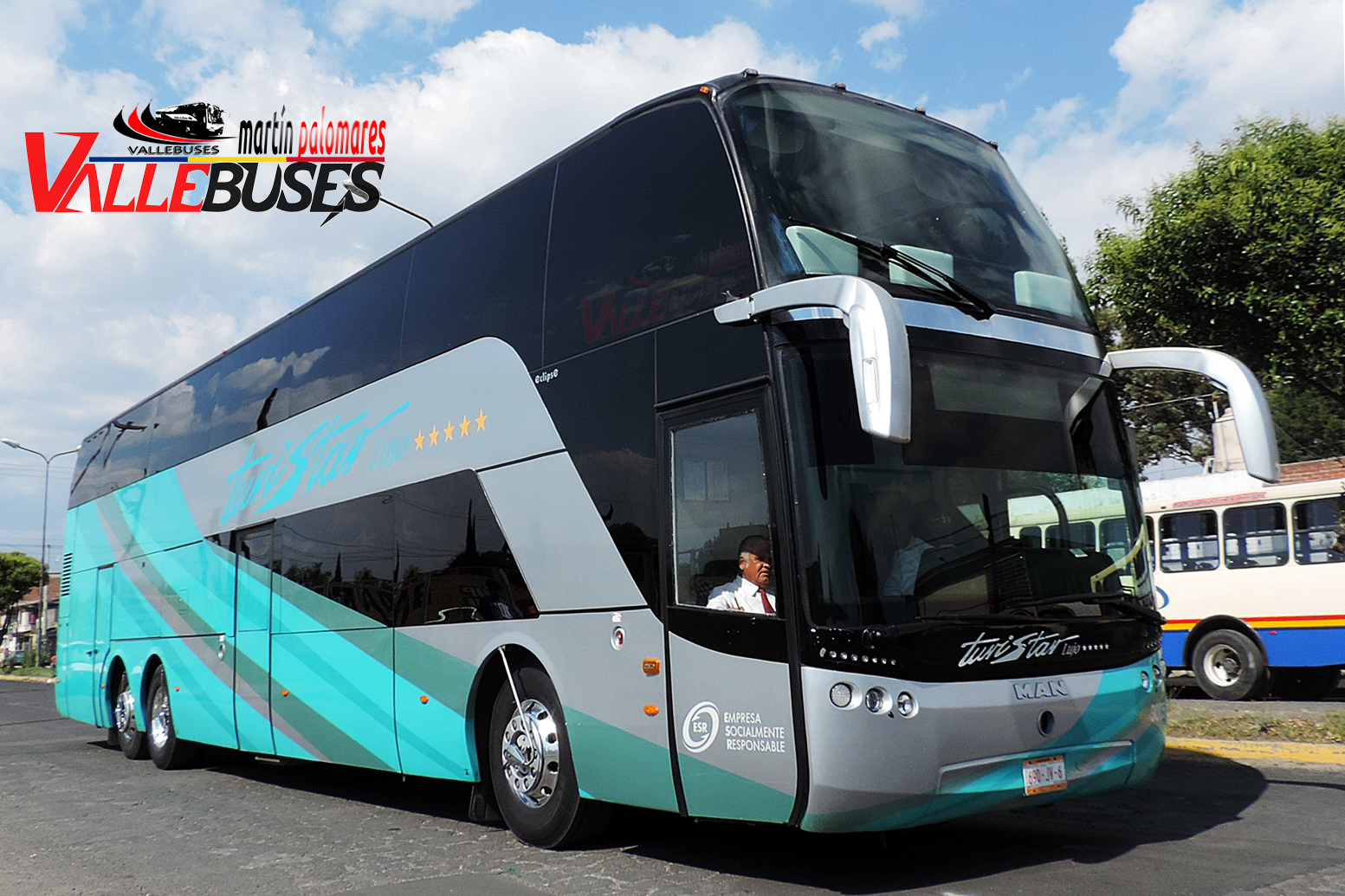 Vallebuses: 02143 - Turistar Lujo