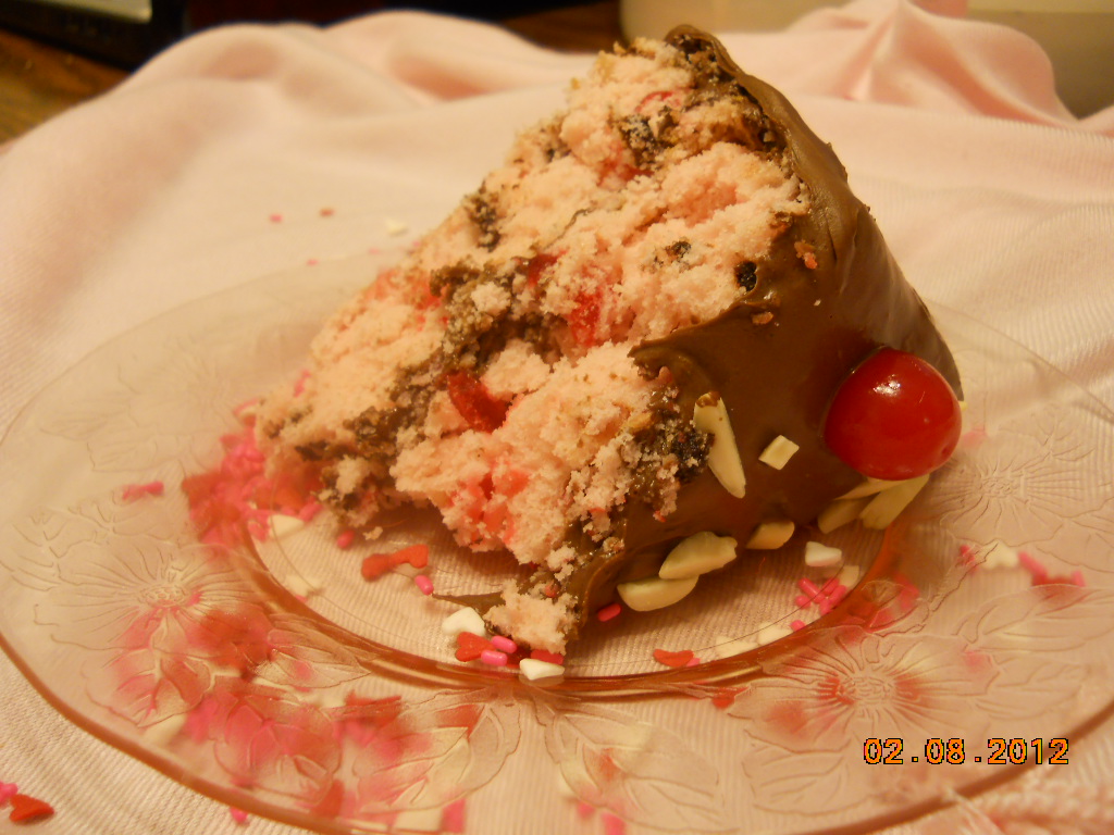 Recipes for Judys' Foodies: Maraschino Cherry Cake by Elaine Ryan