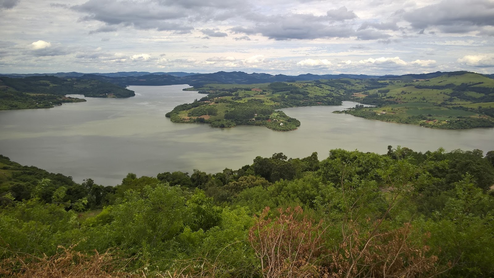 A cidade inundada e reconstruída: Itá - SC