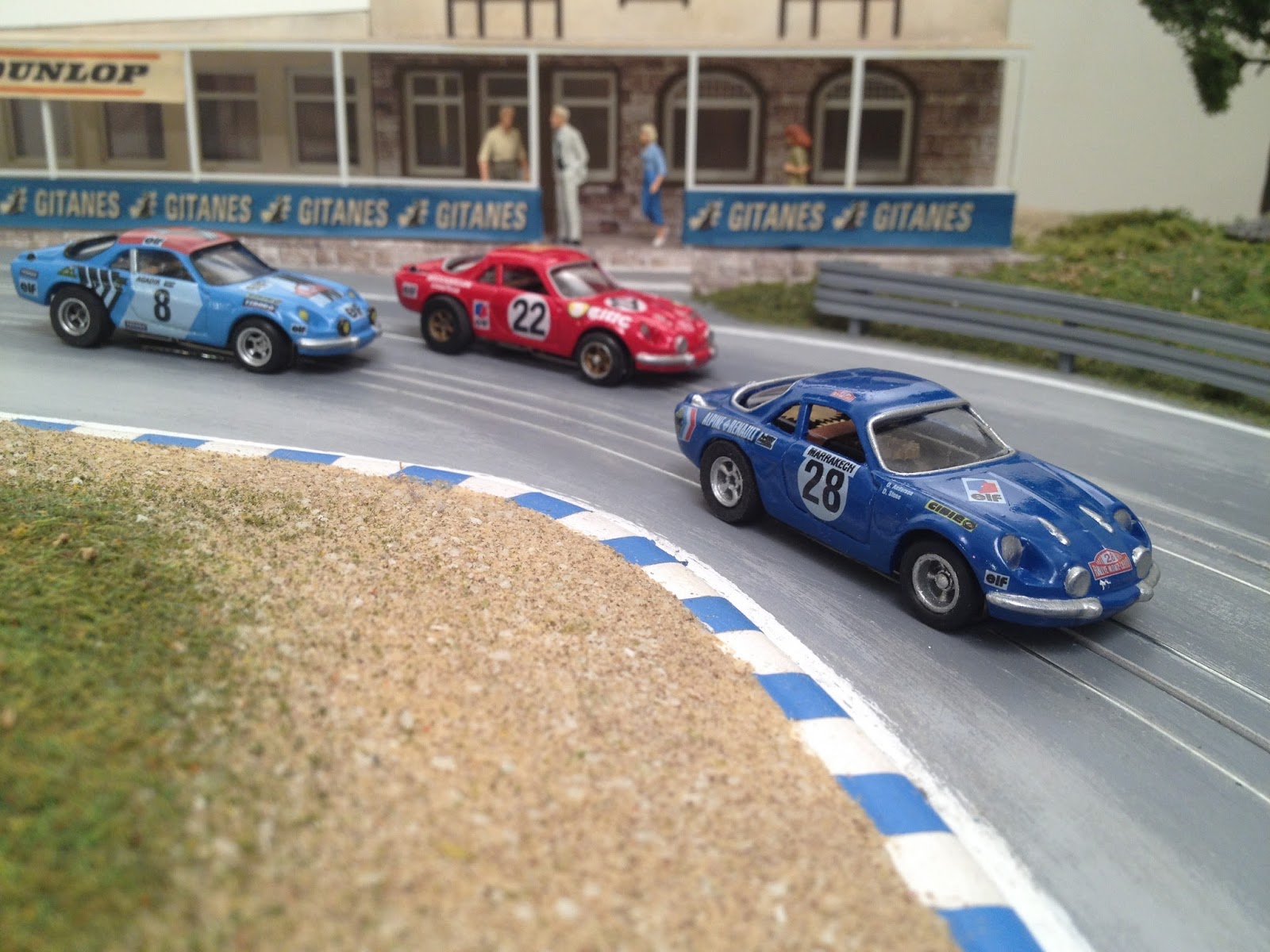 ACAR FOREST HILL - SLOTCAR HO CUSTOM: Renault Alpine A110 Custom Slot ...
