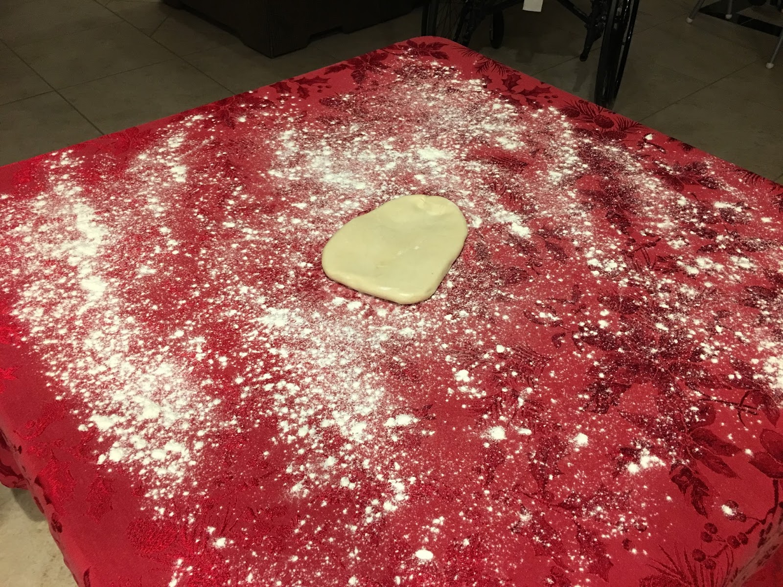 For the Love of Family and Friends: STRUDEL STRUDEL STRUDEL!!